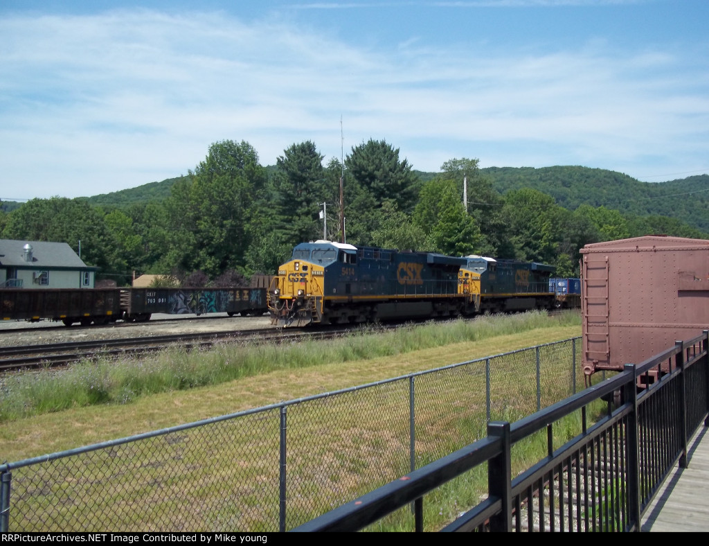 CSX Q164